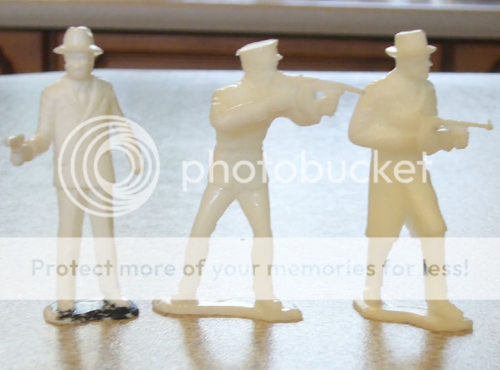 Gangsters in 1/32 scale | SlotForum